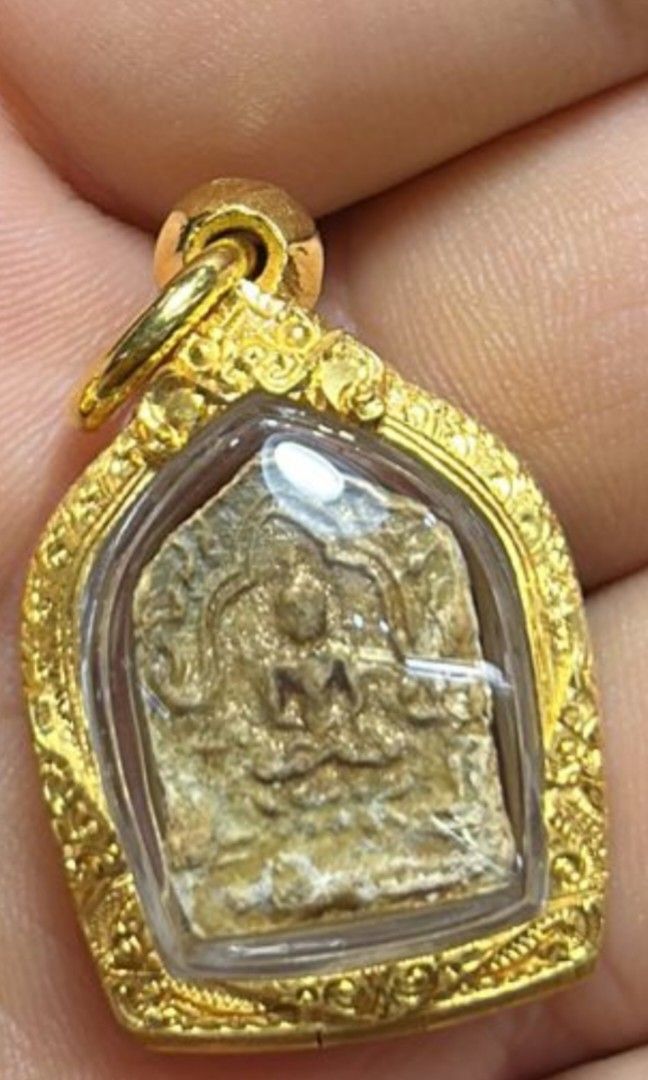 Lp Tim 2517 Khun paen blok A pim lek, Hobbies & Toys, Memorabilia ...