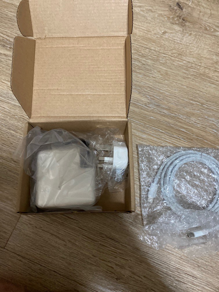 Macbook 61 W Charger Usb C to C, Computers & Tech, Parts & Accessories ...