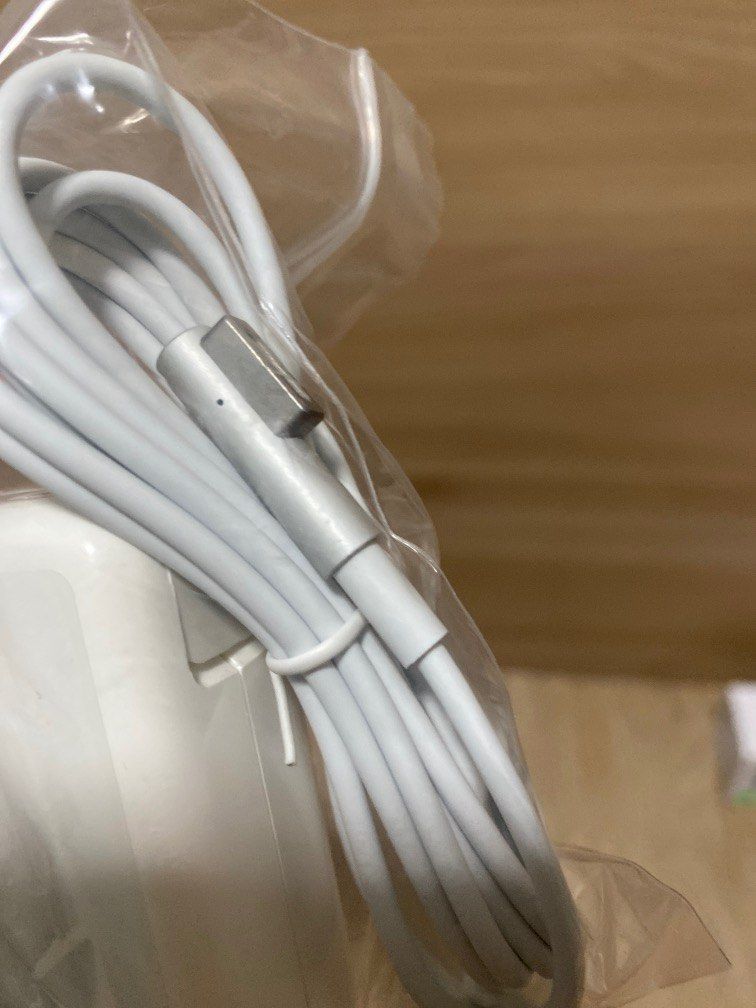 60 W Macbook Charger Magsafe L-Shaped Tip, Computers & Tech, Parts ...