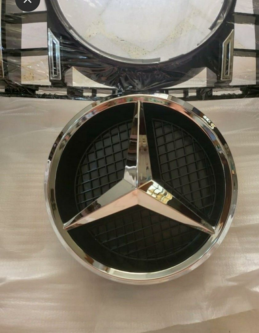 Mercedes B170 W245 Front Grill, Car Accessories, Accessories on Carousell