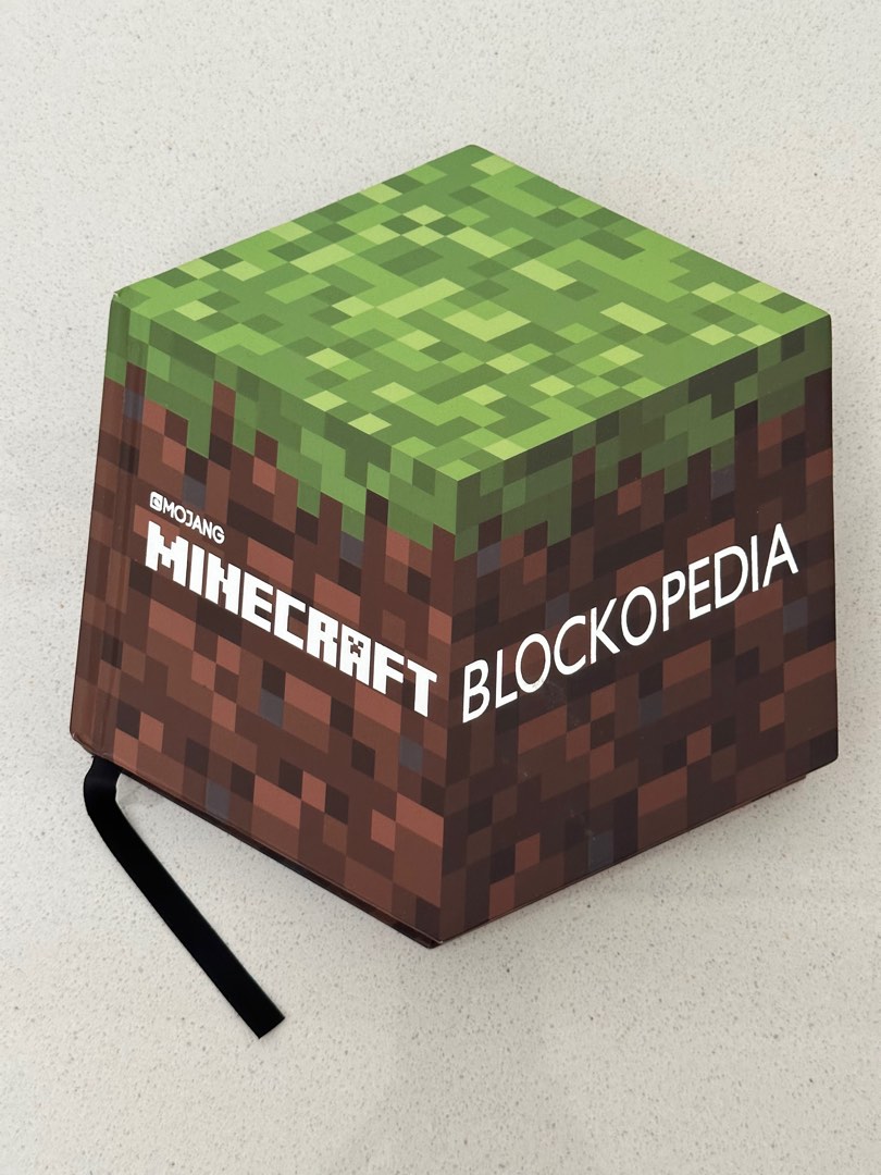 Minecraft Blockopedia, Hobbies & Toys, Books & Magazines, Children's ...