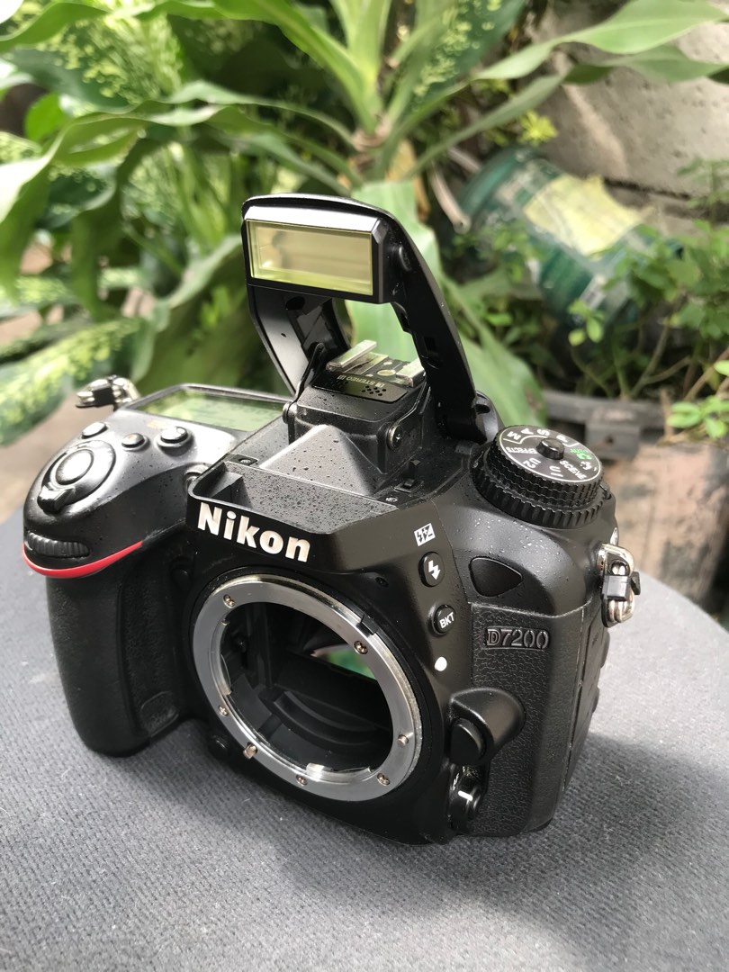 Nikon d7200 body , Photography, Cameras on Carousell