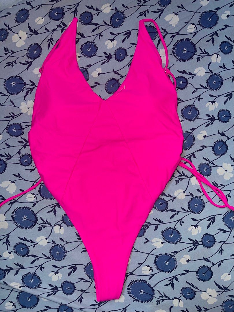 PINK sexy onepiece swimsuit, Women's Fashion, Swimwear, Bikinis ...