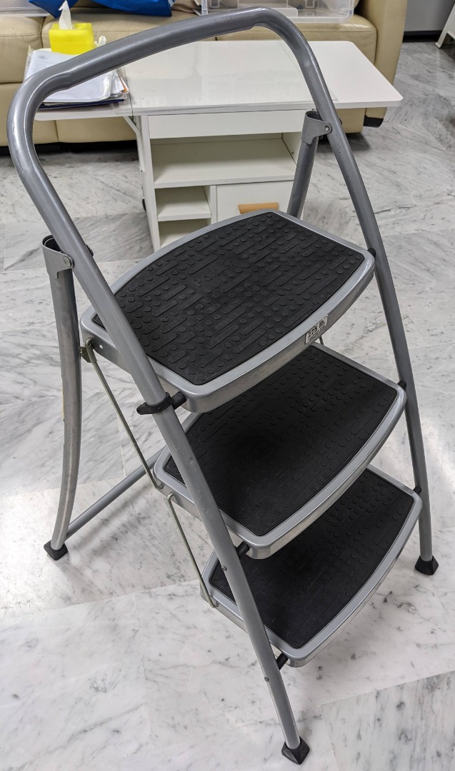 Polder, Sturdy Foldable 3-Step Ladder, Used, Furniture & Home Living ...