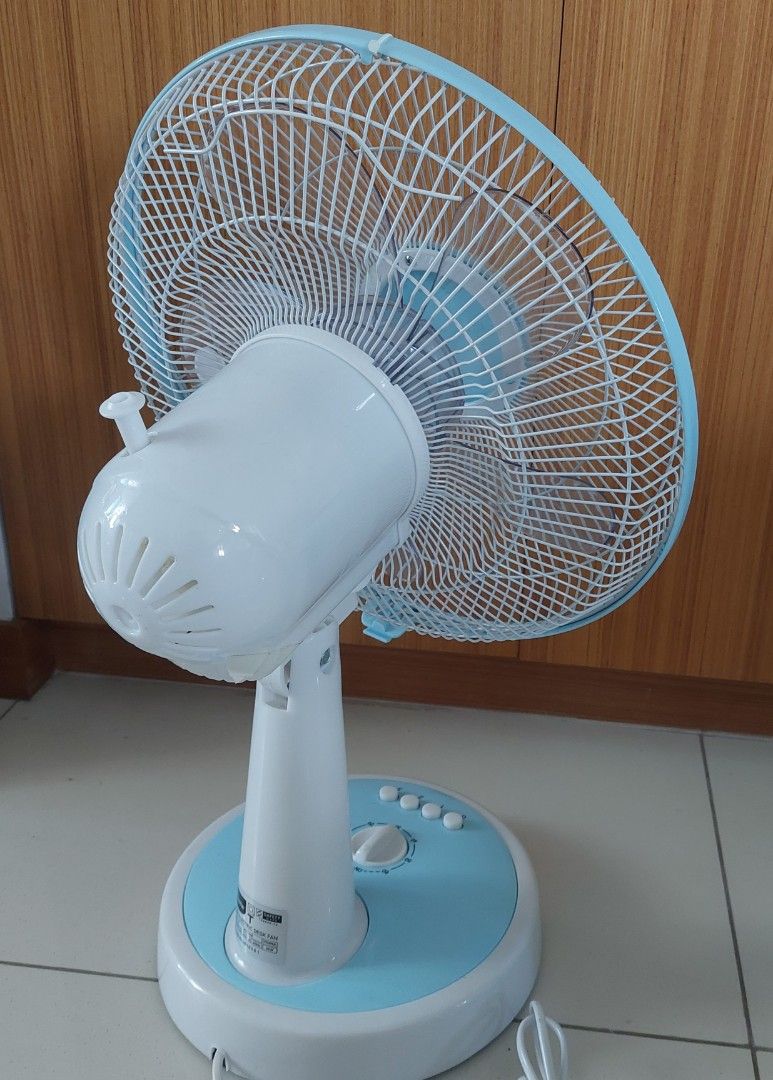PowerPac Desktop Fan 3 Speed Timer, Furniture & Home Living, Lighting ...