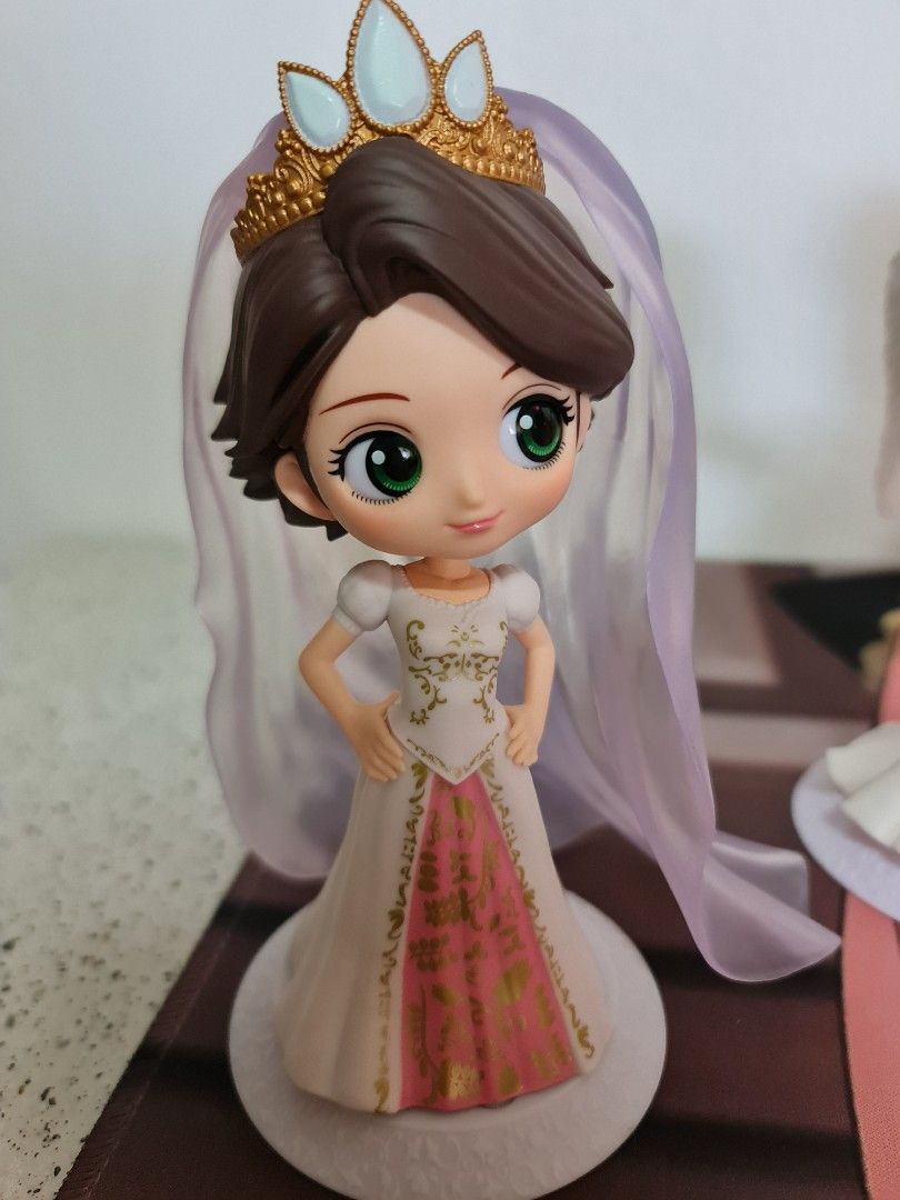 Qposket Disney Princess Dreamy Style Collection (White Dress), Hobbies ...