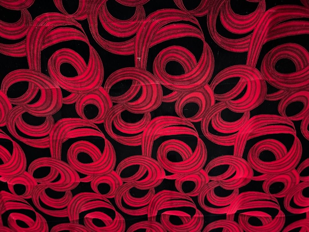 Red & Black Swirl Pattern Fabric Sofa Bed / Katil Sofa Kain Corak ...