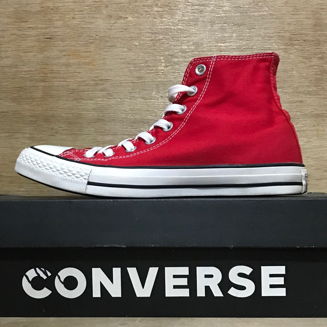 Red Converse Chuck Taylor All Star, Men's Fashion, Footwear, Sneakers ...