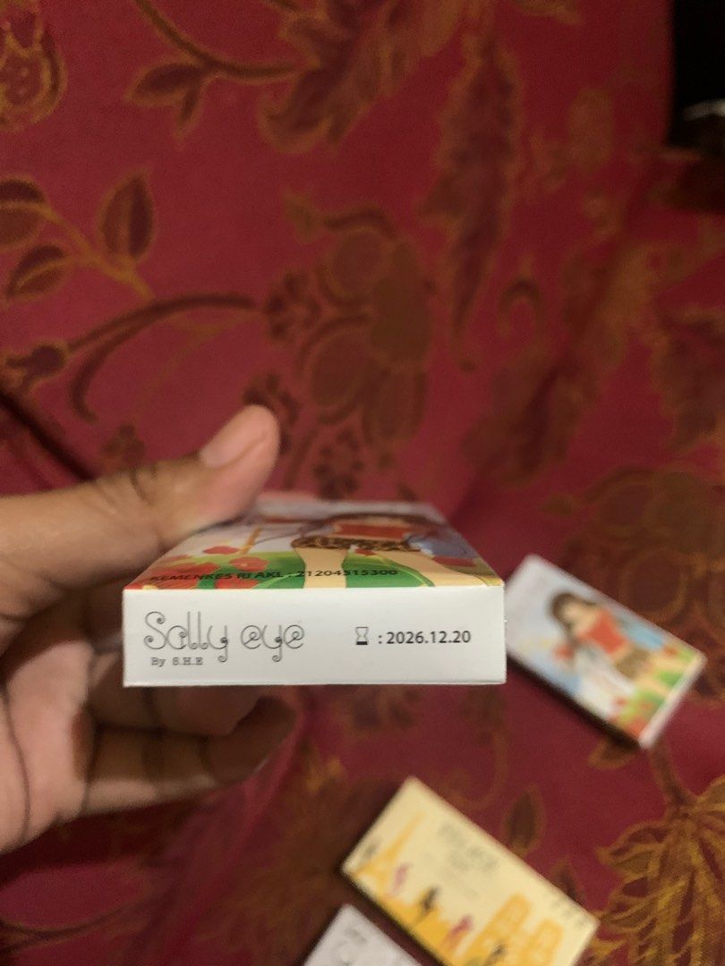 Sally eye Softlens Warna by She new normal dan minus ready, Kesehatan ...
