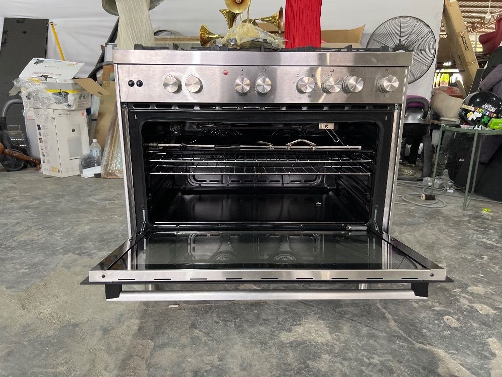 (S)ELECTROLUX 5 Burner Standing Gas Cooker with Oven / Periuk Gas ...