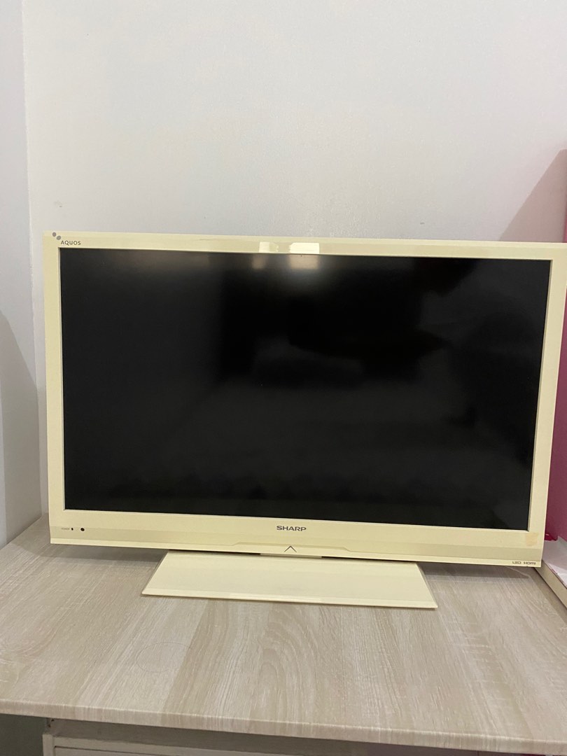 LED TV Sharp Murraah, Elektronik, TV & Perlengkapan Hiburan di Carousell