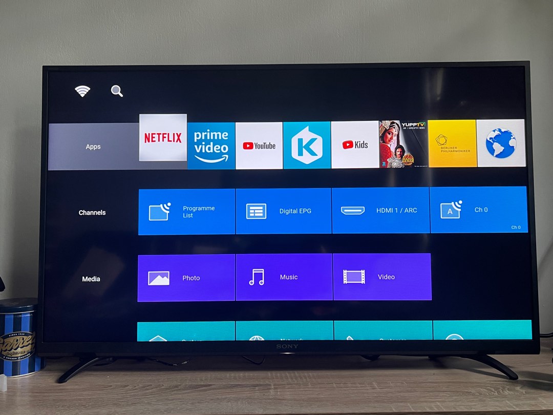 Sony Bravia 41' inch SMART tv, TV & Home Appliances, TV & Entertainment ...