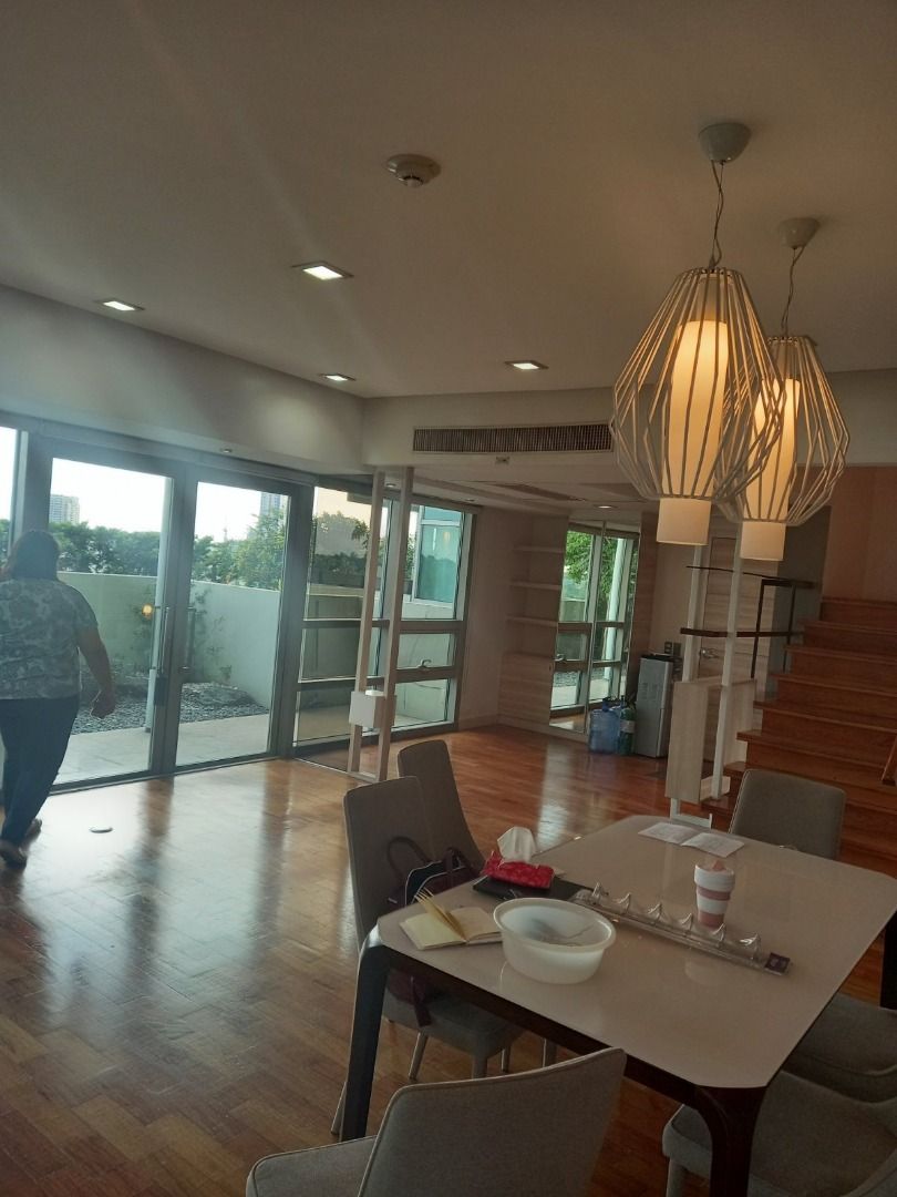 Special Bi-level Unit with Garden at The Residences at Greenbelt TRAG ...