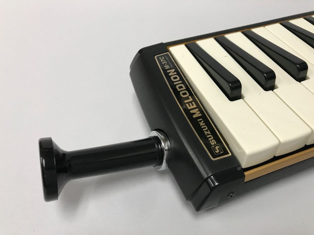 Suzuki Melodion Melodica Pianica M37C & M37Plus. Made in Japan, Hobbies ...
