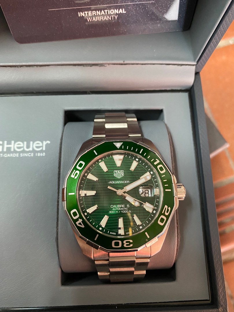 Tag Heuer Aquaracer green colour, Luxury, Watches on Carousell