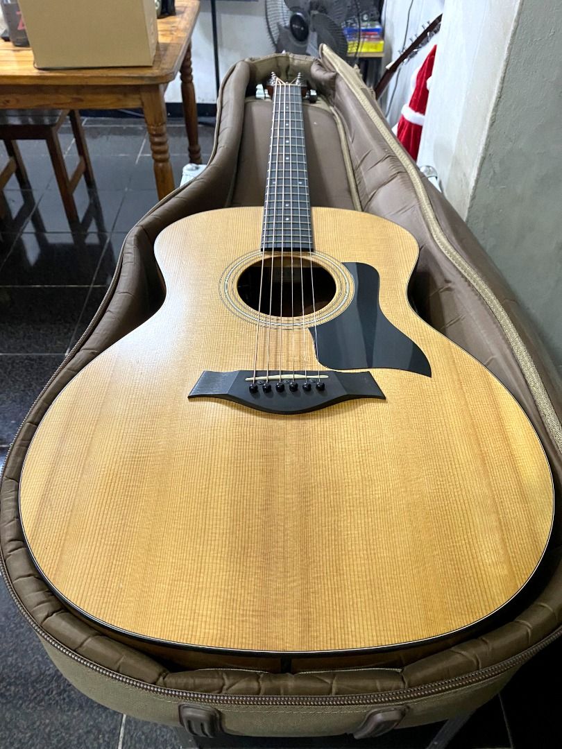 Taylor 114-E "ES2" Acoustic Guitar, Hobbies & Toys, Music & Media ...