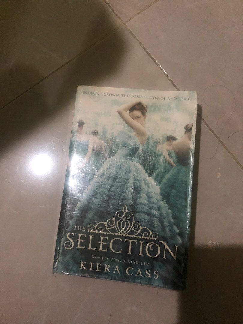 The Selection Kiera Cass Buku And Alat Tulis Buku Di Carousell