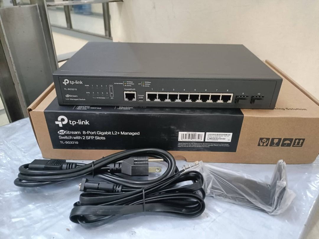 TP-LINK TL-SG3210 JetStream 8-Port Gigabit L2+ Managed Switch with 2 ...