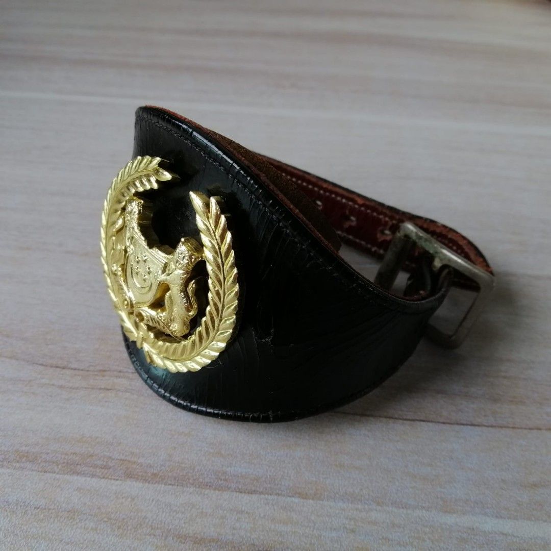 Vintage SAF leather wrist rank, Hobbies & Toys, Memorabilia ...