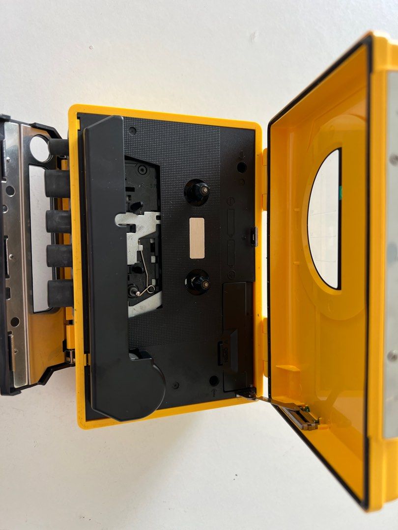 Vintage Sony WM-35 Walkman Sports with matching headphones cassette ...