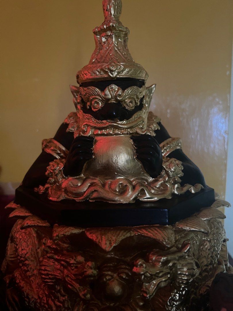 Wat sisathong phra RAHU bucha, Hobbies & Toys, Memorabilia ...