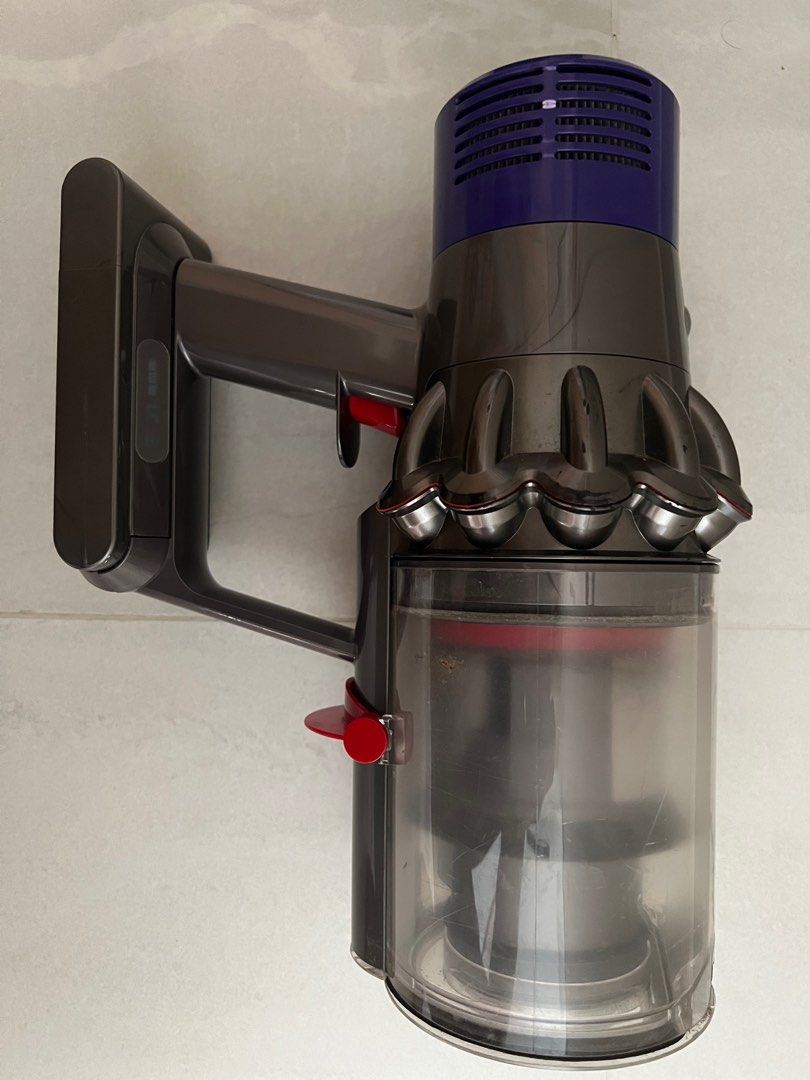 Well Used Dyson Vacuum Cleaner Full Set, TV & Home Appliances, Vacuum ...