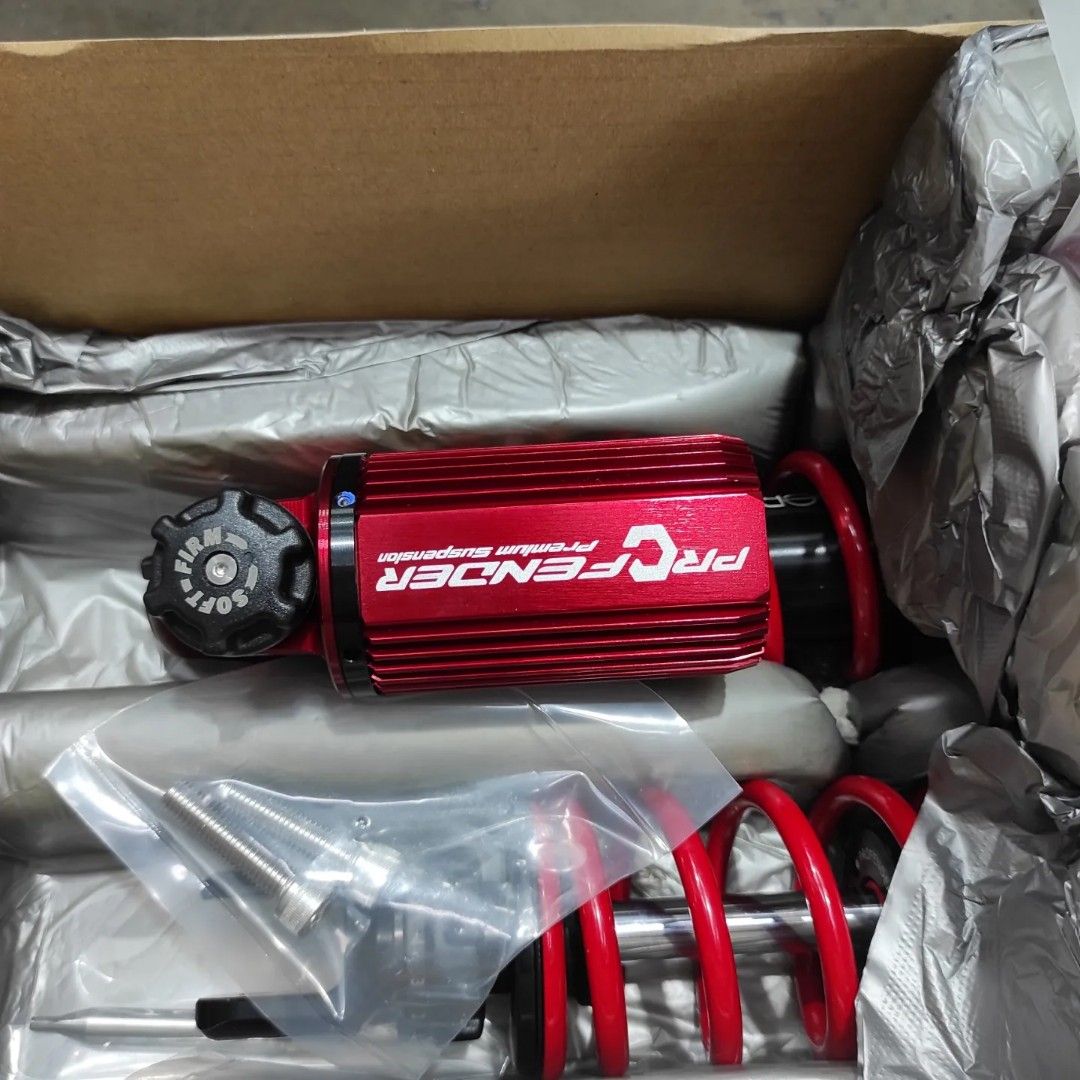 XMAX PROFENDER XSERIES LOWERED RED, Motorcycles, Motorcycle Accessories ...