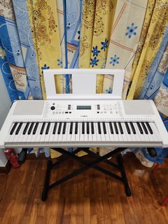 Yamaha Keyboard - EZ300, Hobbies & Toys, Music & Media, Musical ...