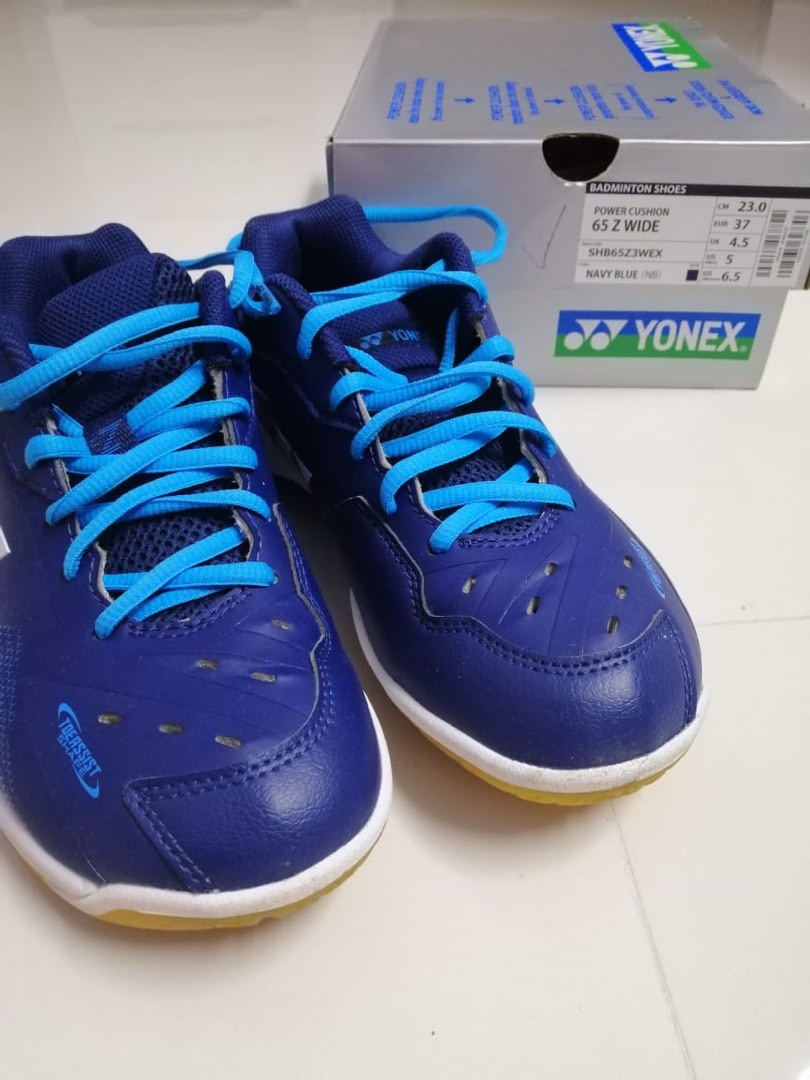 Yonex Power Cushion 65Z Wide (Blue), Sports Equipment, Sports & Games ...