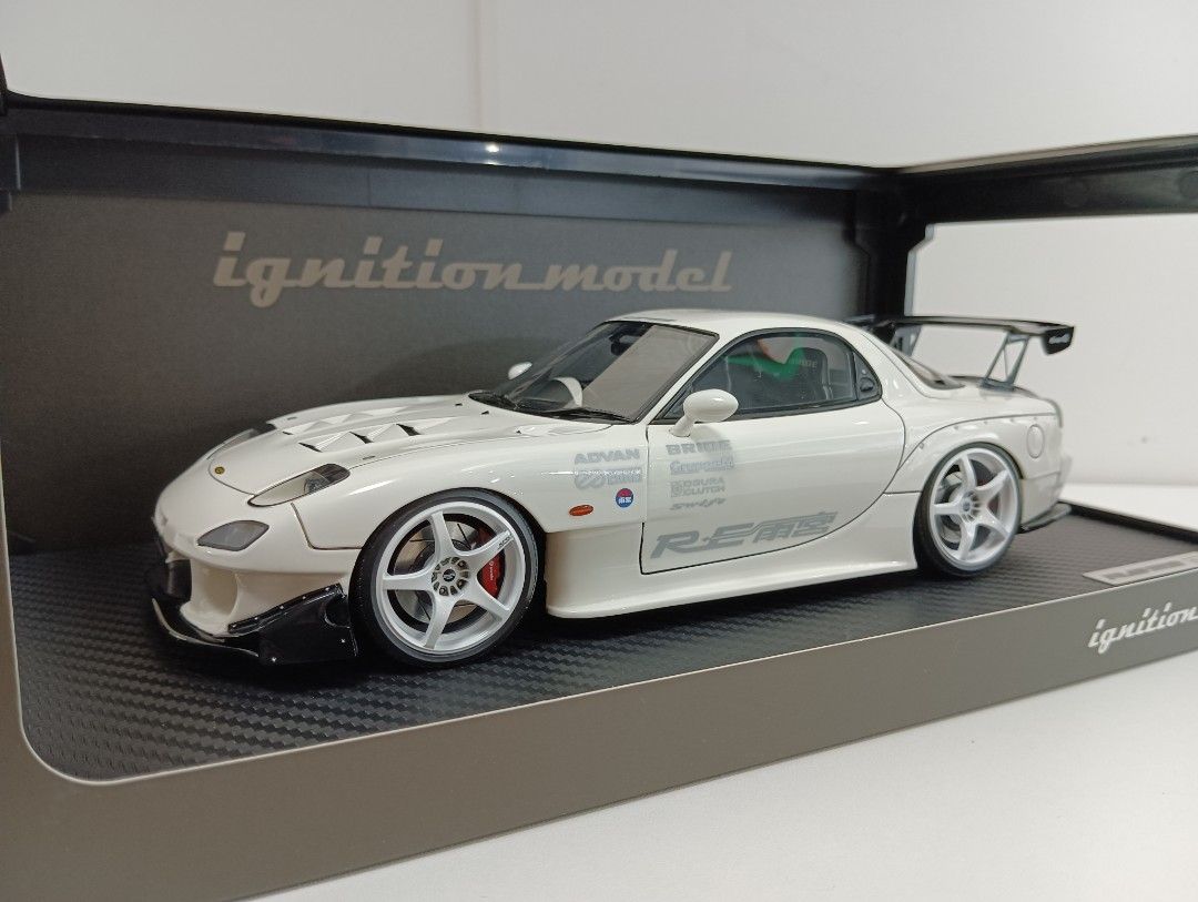 絕版1/18 ignition model Mazda RX-7 雨宮, 興趣及遊戲, 玩具 & 遊戲類 - Carousell