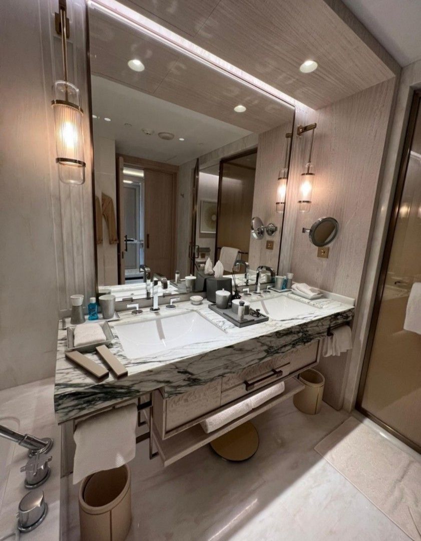 MBS Sands Premier King (Garden View), Tickets & Vouchers, Local ...