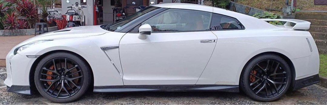 2019 NISSAN GTR 3.8L PREMIUM AT 665 kms only rush P7.999M, Audio, Other Audio Equipment on Carousell