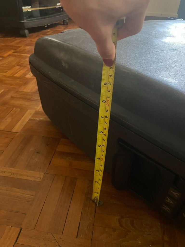 2 x Samsonite large hard shell case with extra lock parts, Hobbies ...