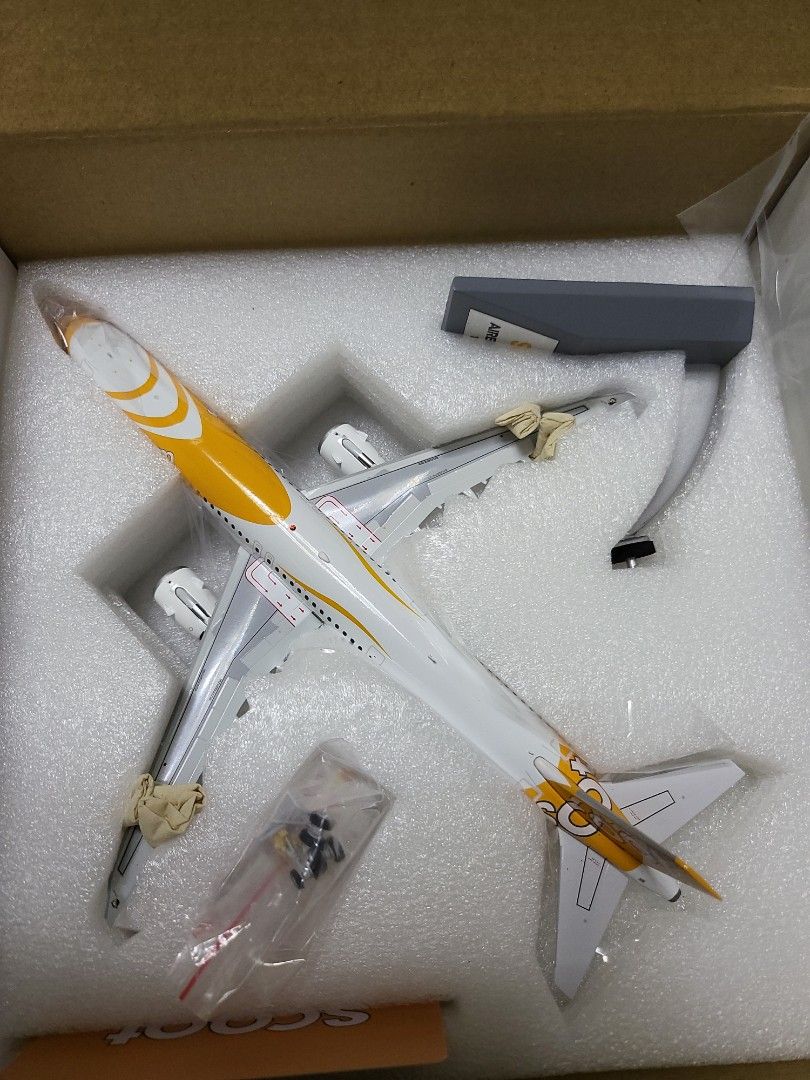 Aviation 200 1/200 Singapore Scoot Airlines A321Neo 9V-NCA die cast ...