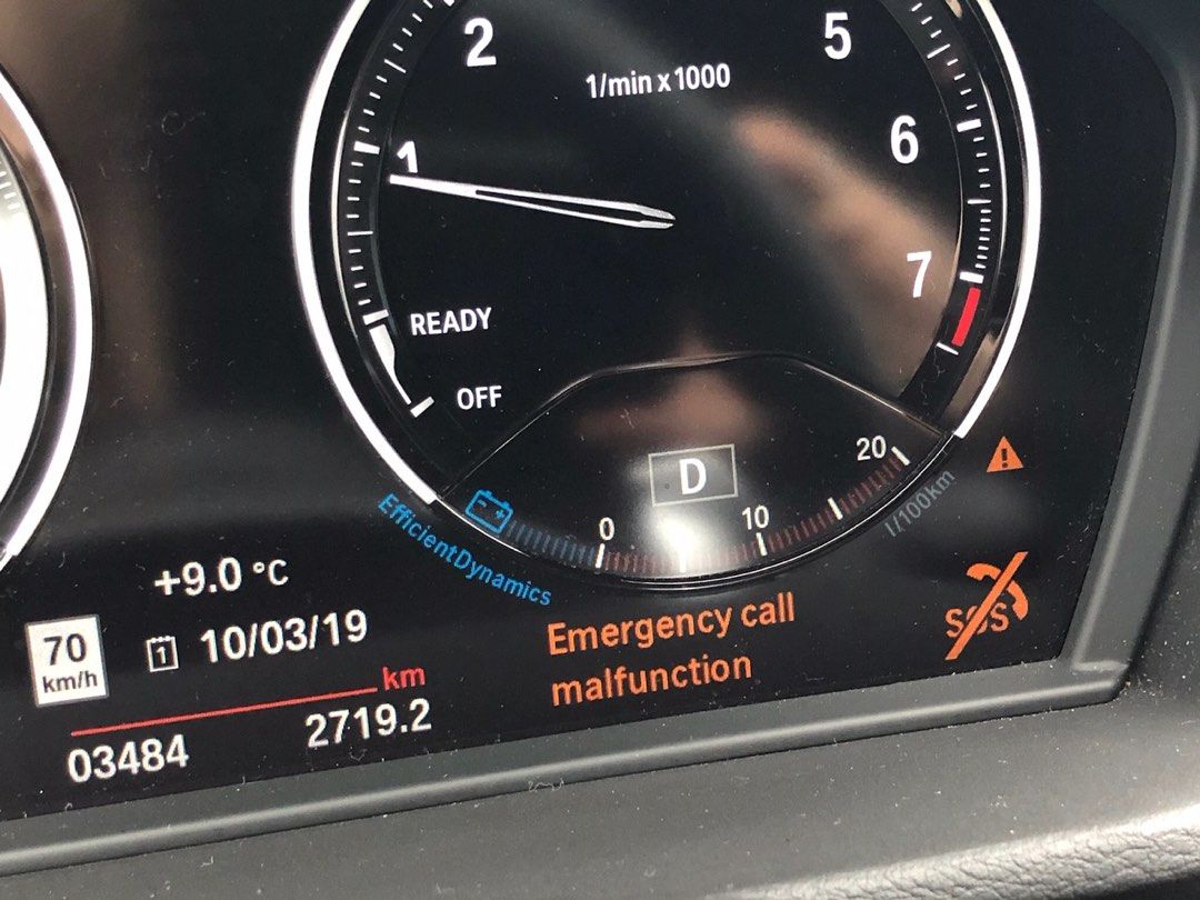 BMW SOS 呼叫系統故障, 汽車配件, 電子配件 - Carousell