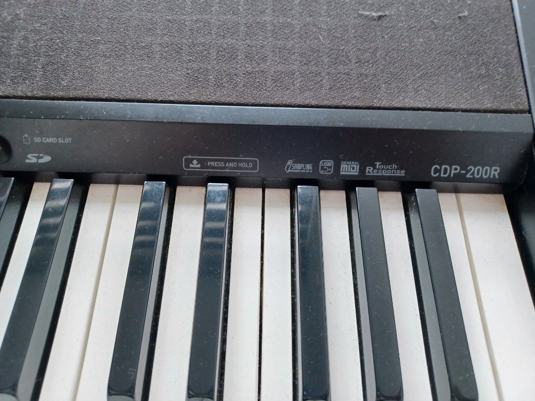 Casio digital piano, 興趣及遊戲, 音樂樂器 & 配件, 樂器 - Carousell
