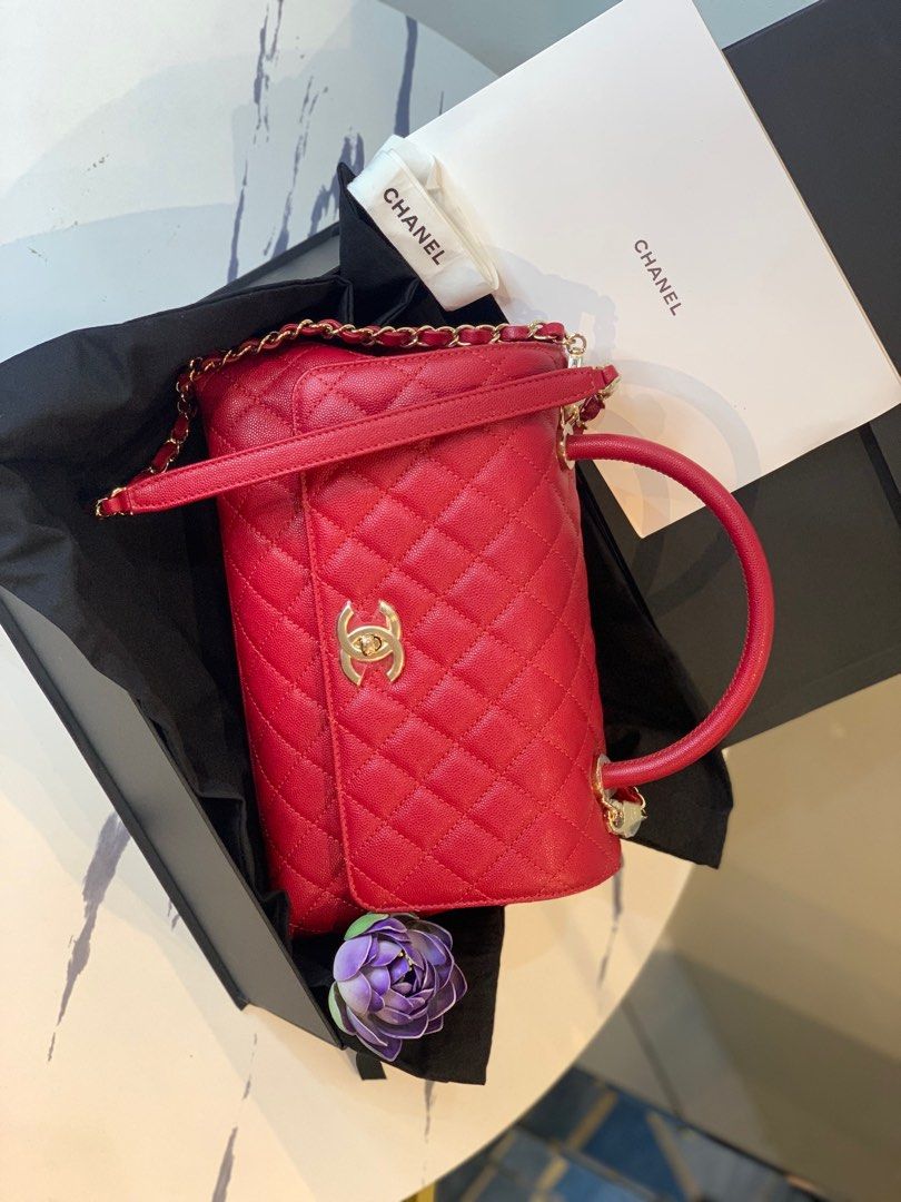 Chanel Coco Red Medium Caviar, Luxury, Bags & Wallets on Carousell