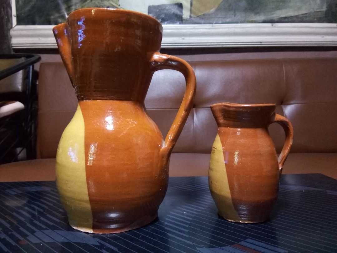 Collectible Ceramic Pitcher Pottery (Meson De La Tortilla Madrid ...