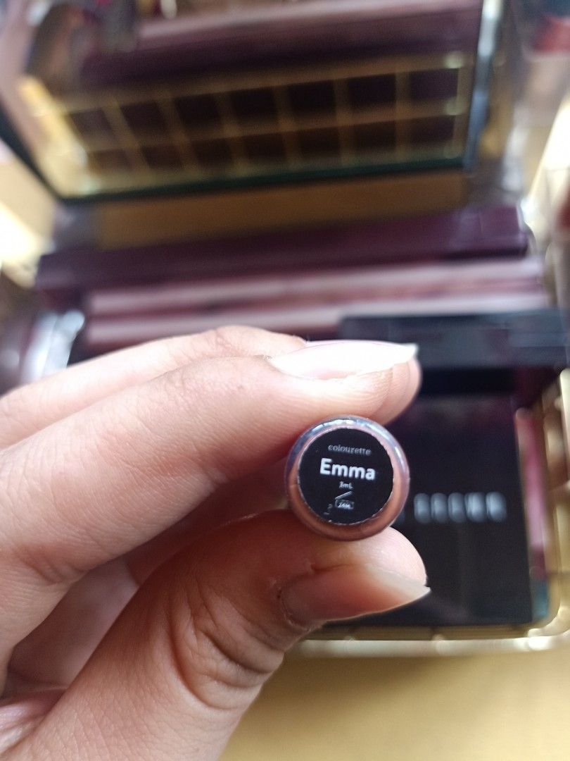 COLOURETTE Mini - Emma, Beauty & Personal Care, Face, Makeup on Carousell