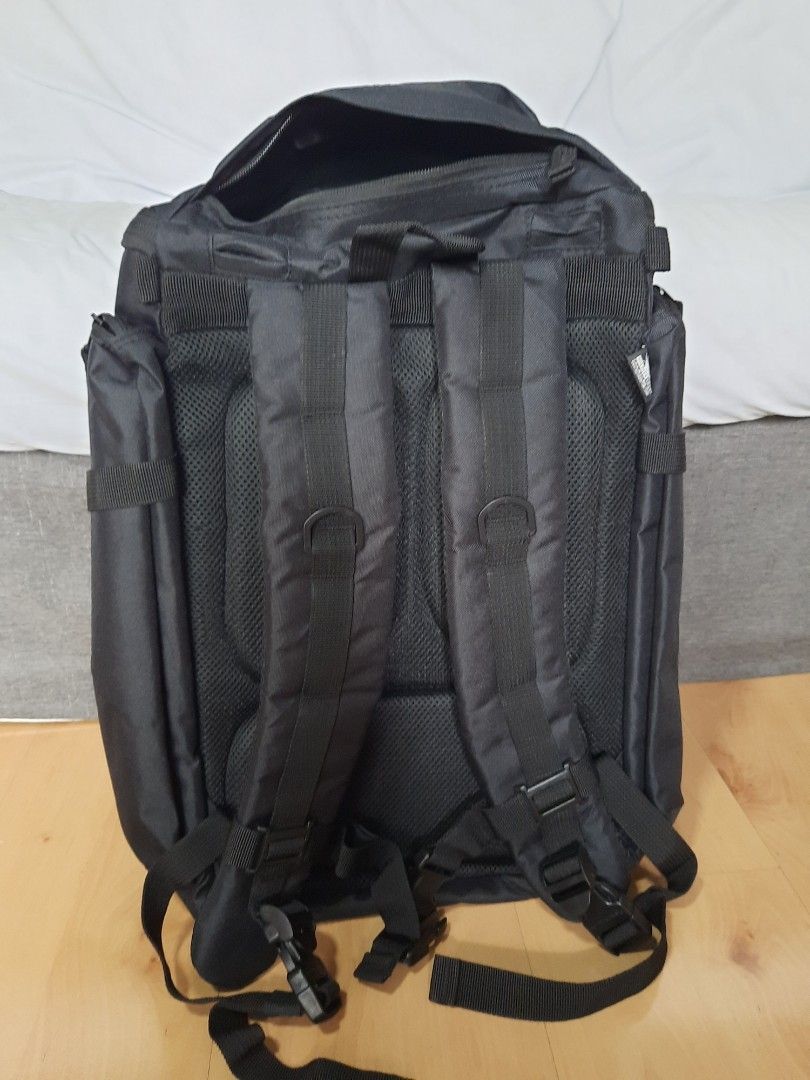 DG Soldier Xcursion Triple-Zip Backpack (30L), Men's Fashion, Bags ...