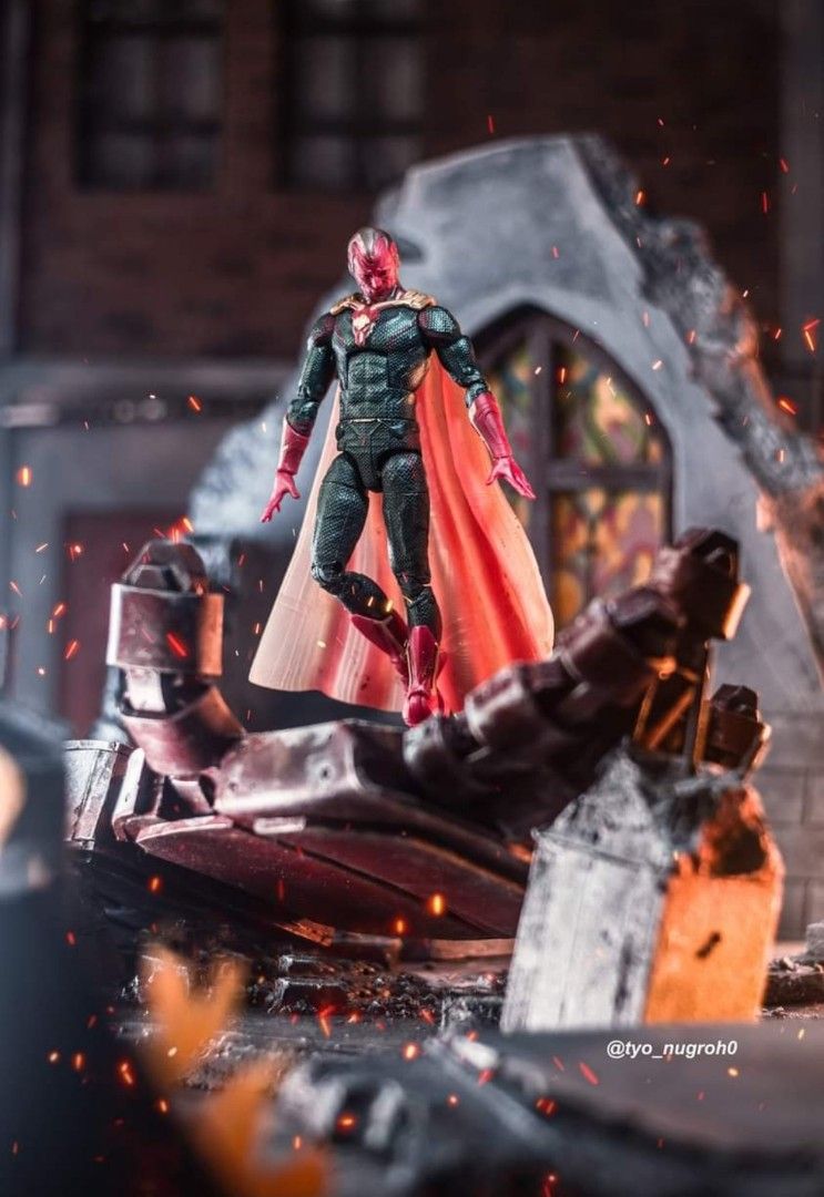 Diorama Robot Hand Marvel Legends SHF Mafex Sentinel Galactus Avengers ...