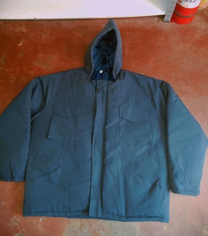 Freezer jacket, Men's Fashion, Coats, Jackets and Outerwear on Carousell