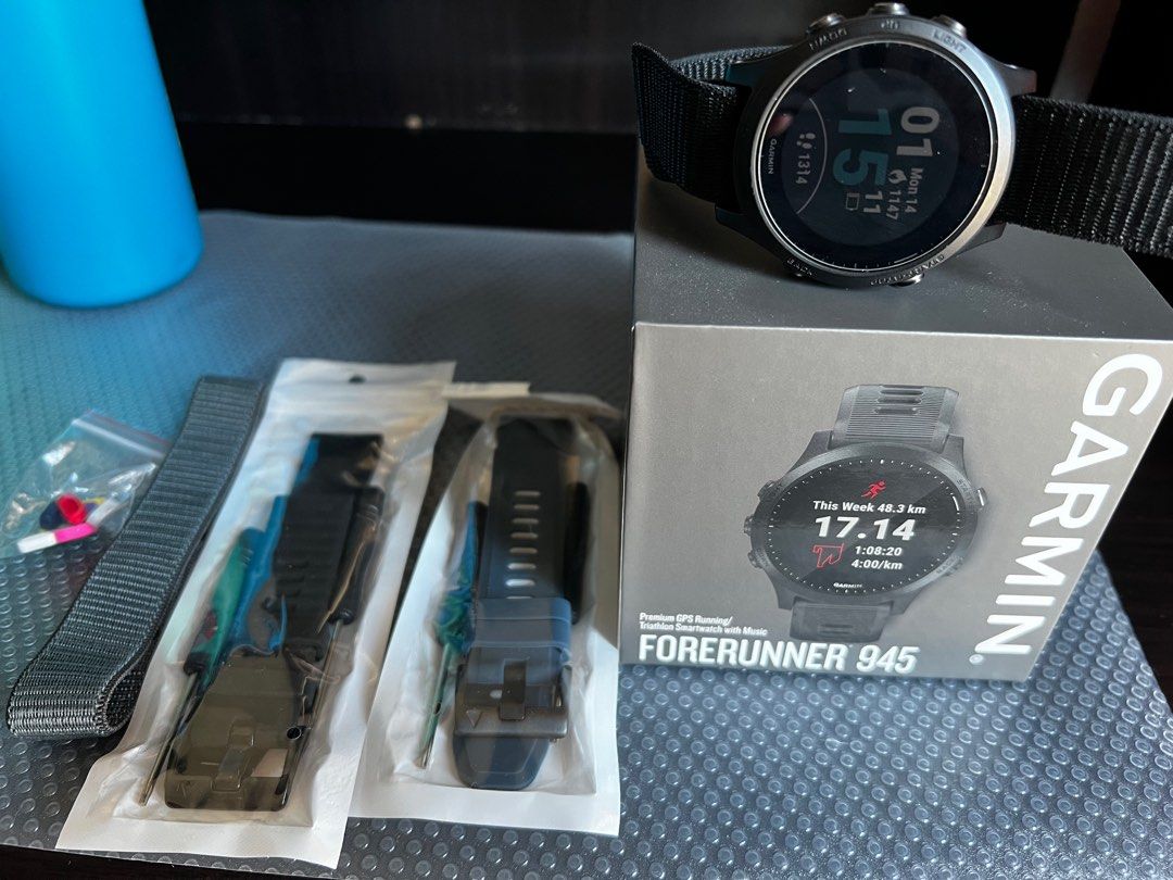 Garmin forerunner 945 music, Men's Fashion, Watches & Accessories ...
