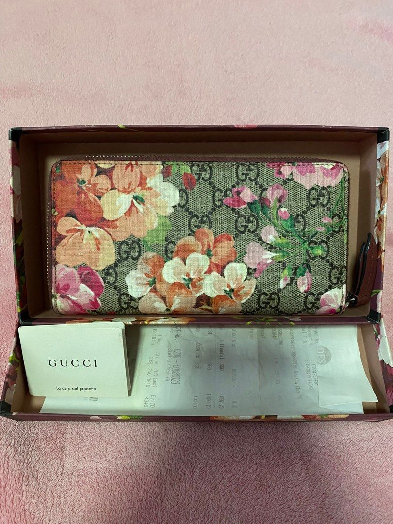 Gucci Wallet, Women's Fashion, Bags & Wallets, Wallets & Card Holders ...