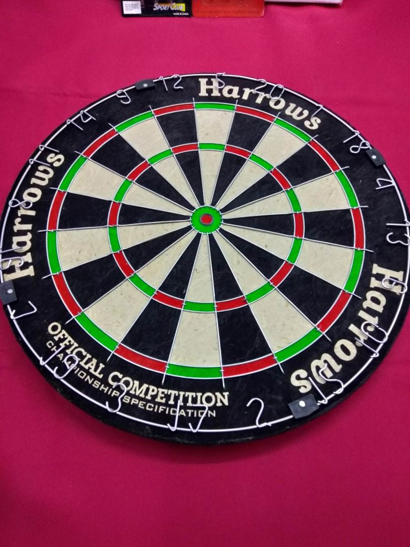 Harrows Dart Board with 2 sets of dart pin and Closet / gamit sa larong ...