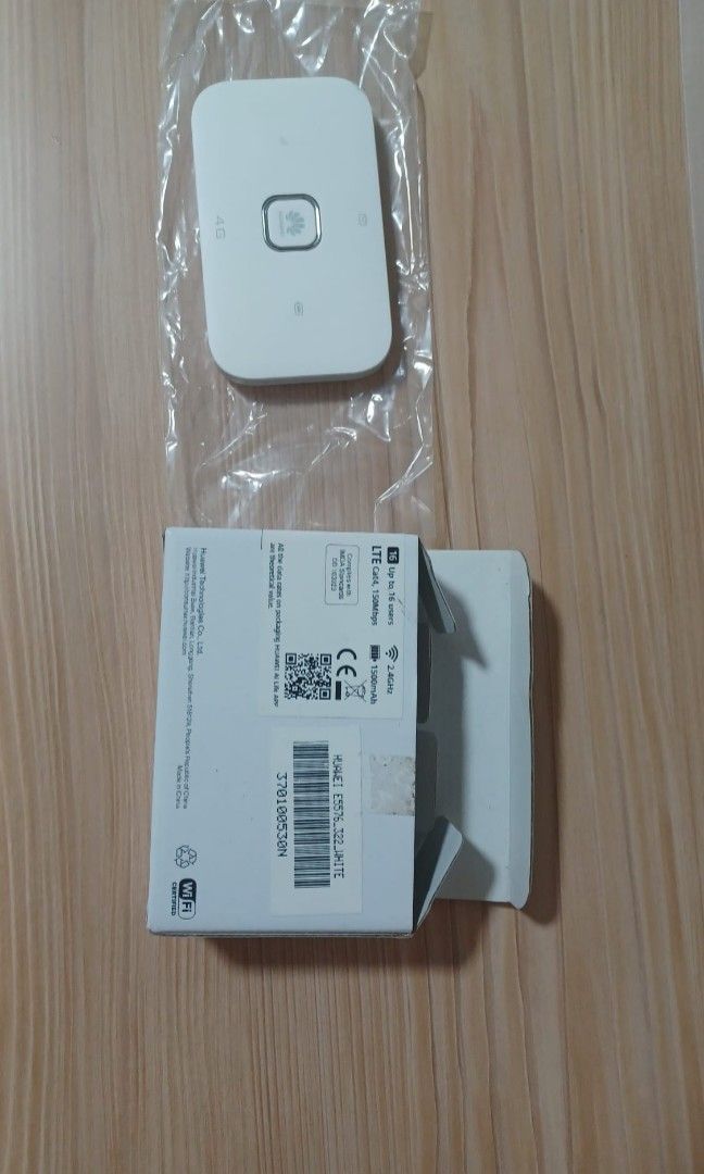 Huawei E5576-322 LTE Hotspot MiFi, Computers & Tech, Parts ...