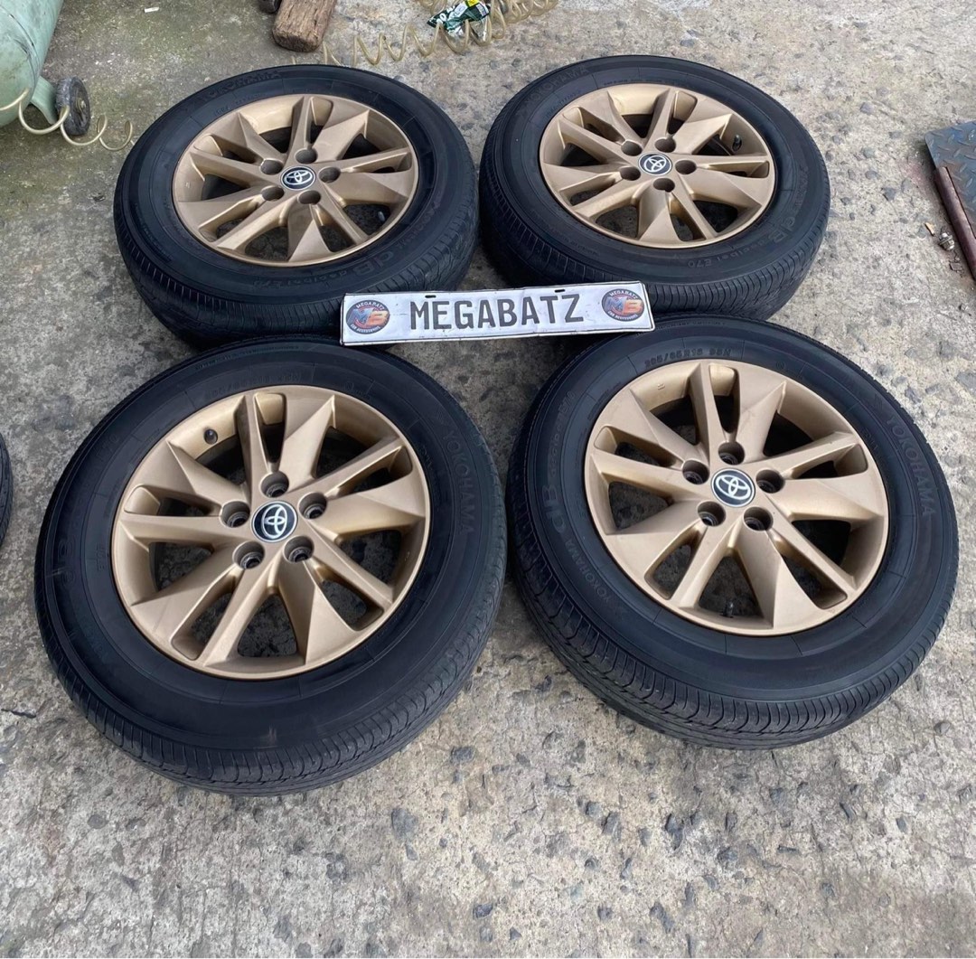 Innova stock mags and tires 2020, Car Parts & Accessories, Mags and ...