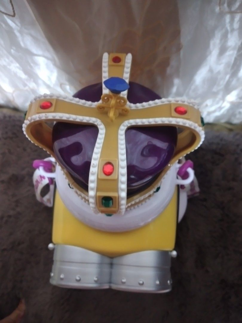 King Bob Minion Popcorn Bucket, Hobbies & Toys, Toys & Games on Carousell
