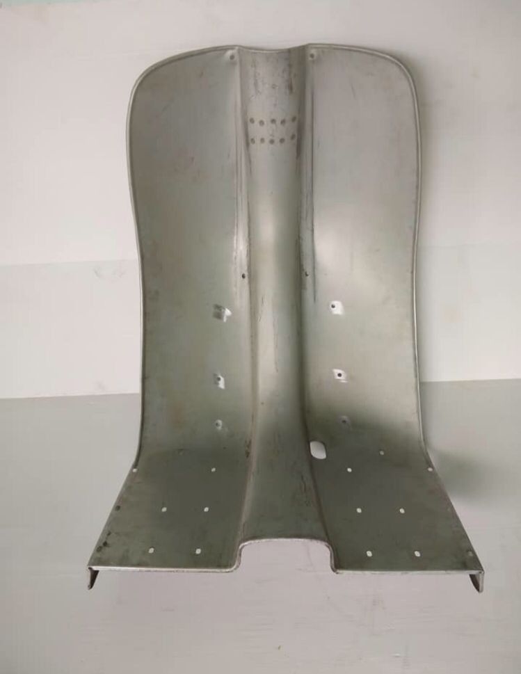 Lambretta Legsheld (Body Part) Siri3 li150/125, Hobbies & Toys ...