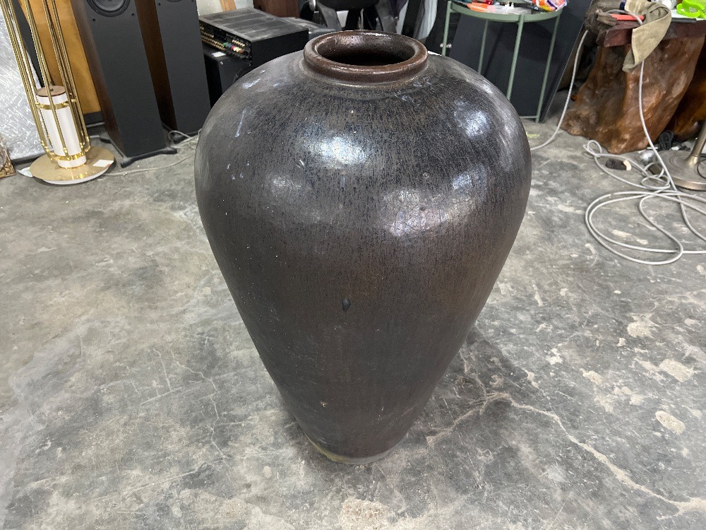 Large Size Clay Vase Black Colour / Pasu Tanah Liat Saiz Besar Warna ...